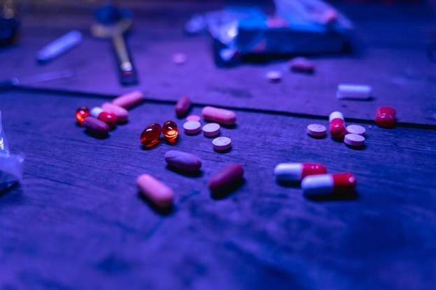 10 Most Common Illegal Drugs In The US - Here Be Answers
